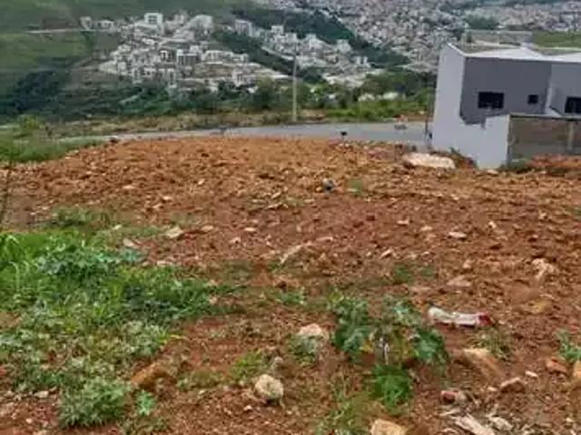 Terreno / Lote para Venda em Poços de Caldas/MG Jardim Bandeirantes