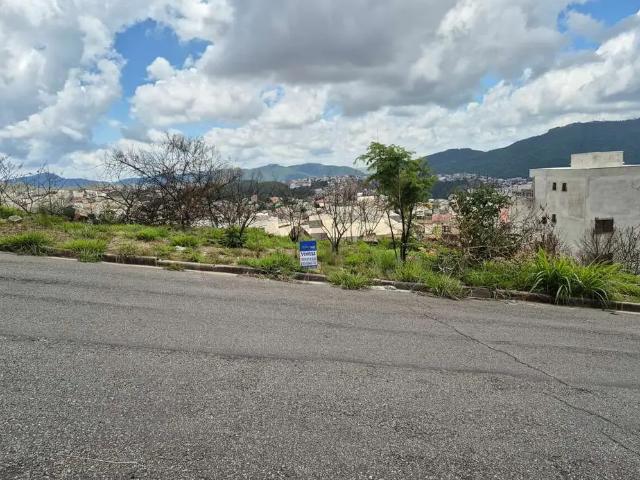 Terreno / Lote para Venda em Poços de Caldas/MG Jardim Bandeirantes
