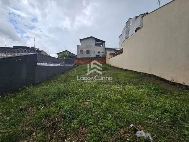 Terreno / Lote para Venda em Poços de Caldas/MG Jardim das Hortênsias