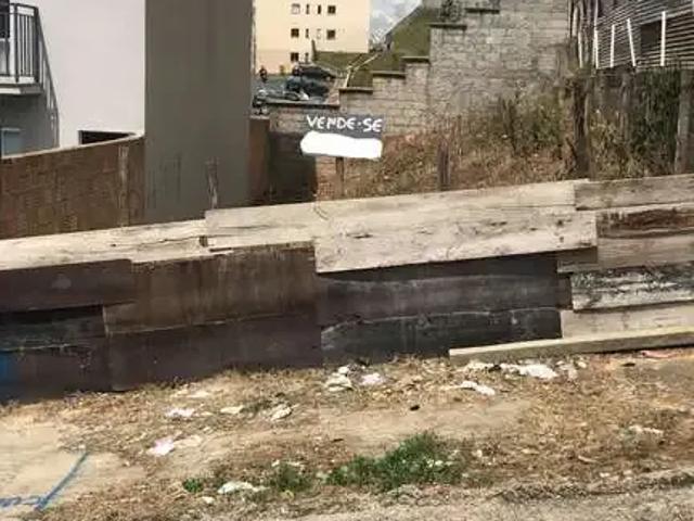 Terreno / Lote para Venda em Poços de Caldas/MG Jardim Itamaraty V