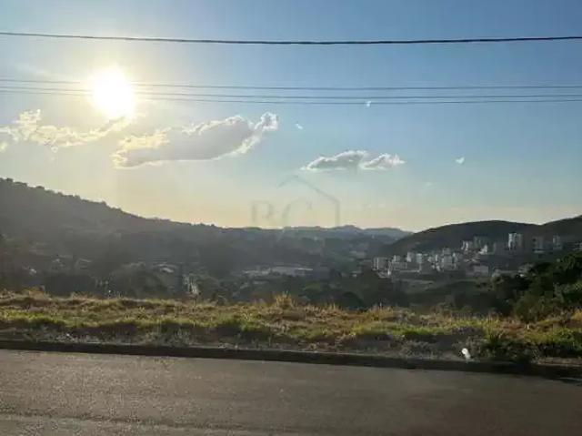 Terreno / Lote para Venda em Poços de Caldas/MG Jardim Montreal