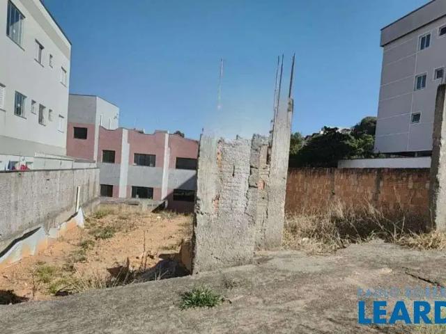 Terreno / Lote para Venda em Poços de Caldas/MG Loteamento Nova Primavera