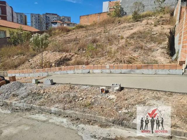Terreno / Lote para Venda em Poços de Caldas/MG Residencial Veredas