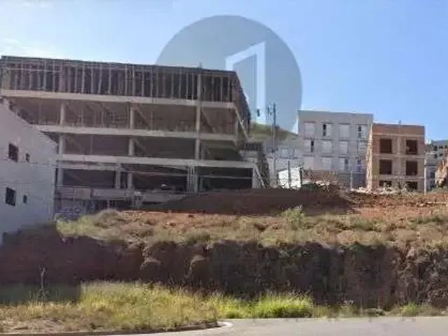 Terreno / Lote para Venda em Poços de Caldas/MG Residencial Summer Ville