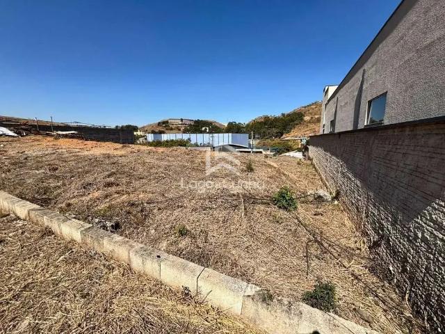 Terreno / Lote para Venda em Poços de Caldas/MG Residencial Summer Ville