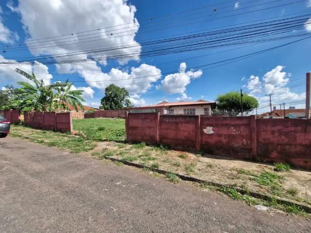 Terreno / Lote para Venda em Ponta Grossa/PR Uvaranas