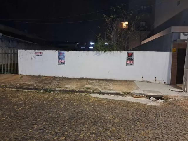 Terreno / Lote para Venda em Ponta Grossa/PR Jardim Carvalho