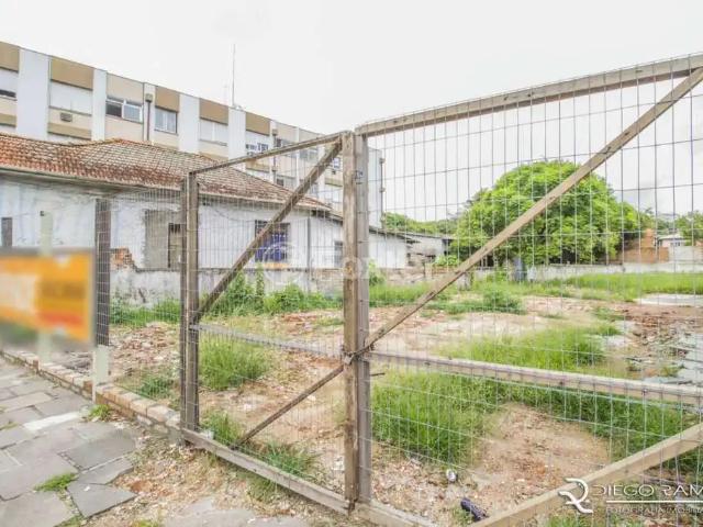Terreno / Lote para Venda em Porto Alegre/RS Teresópolis