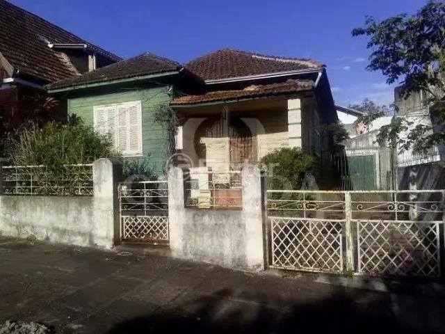 Terreno / Lote para Venda em Porto Alegre/RS Teresópolis