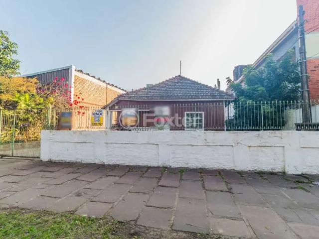 Terreno / Lote para Venda em Porto Alegre/RS Cristal