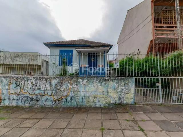 Terreno / Lote para Venda em Porto Alegre/RS Partenon