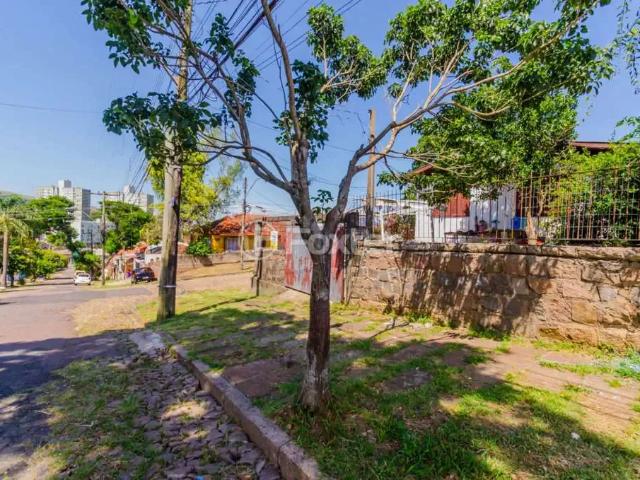 Terreno / Lote para Venda em Porto Alegre/RS Partenon