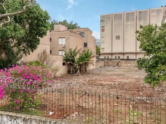 Terreno / Lote para Venda em Porto Alegre/RS Partenon