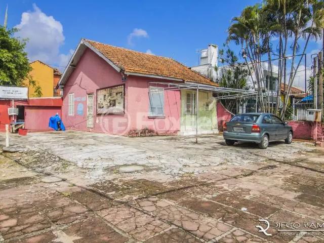 Terreno / Lote para Venda em Porto Alegre/RS Passo da Areia 3 Quartos