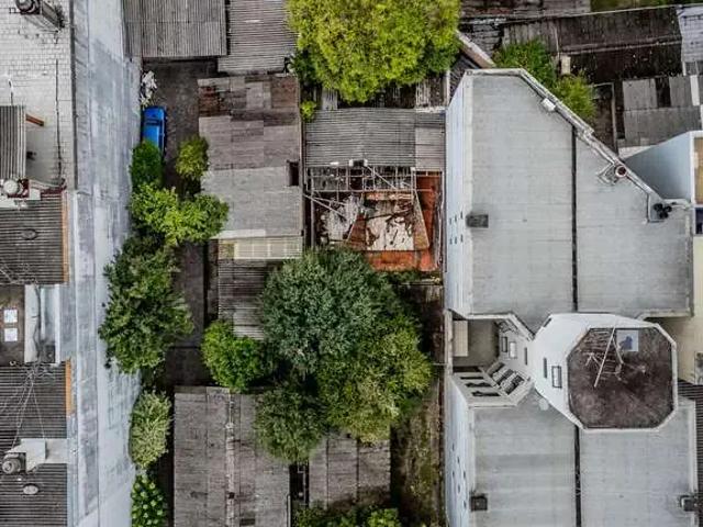 Terreno / Lote para Venda em Porto Alegre/RS Petrópolis