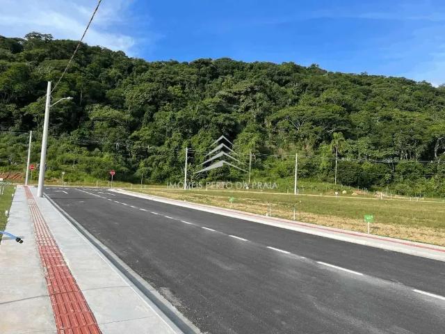 Terreno / Lote para Venda em Porto Belo/SC Balneário Perequê