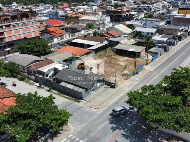 Terreno / Lote para Venda em Porto Belo/SC Balneário Perequê