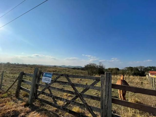 Terreno / Lote para Venda em Porangaba/SP Zona Rural