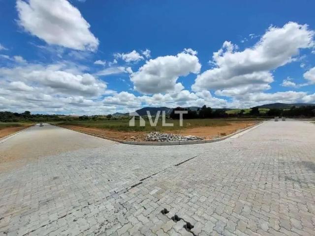 Terreno / Lote para Venda em Pouso Alegre/MG Centro
