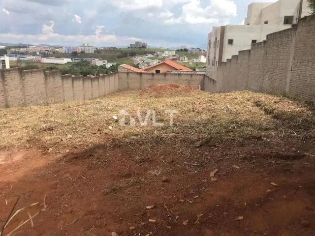 Terreno / Lote para Venda em Pouso Alegre/MG Centro