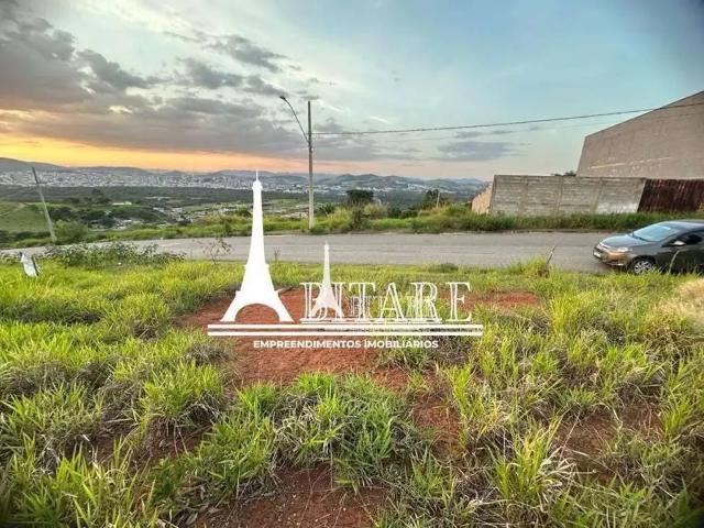 Terreno / Lote para Venda em Pouso Alegre/MG Jardim Belvedere
