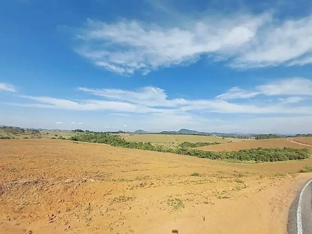 Terreno / Lote para Venda em Pouso Alegre/MG Limeira