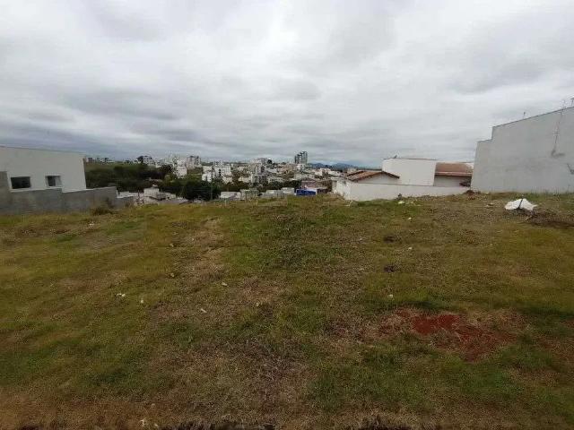 Terreno / Lote para Venda em Pouso Alegre/MG Residencial Serra Morena