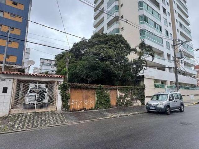 Terreno / Lote para Venda em Praia Grande/SP Canto do Forte
