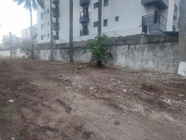 Terreno / Lote para Venda em Praia Grande/SP Guilhermina