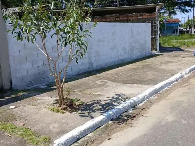 Terreno / Lote para Venda em Praia Grande/SP Solemar