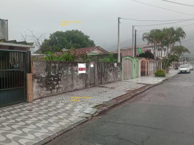 Terreno / Lote para Venda em Praia Grande/SP Solemar