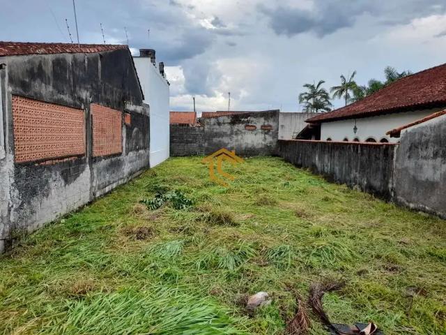 Terreno / Lote para Venda em Praia Grande/SP Solemar