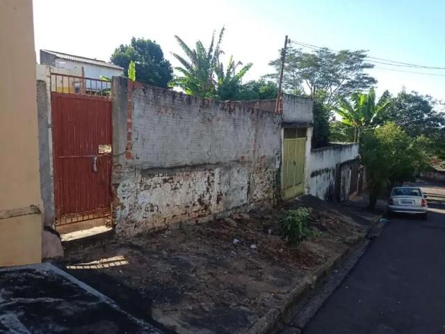 Terreno / Lote para Venda em Presidente Prudente/SP Jardim Guanabara