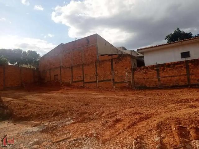 Terreno / Lote para Venda em Presidente Prudente/SP Jardim Sumaré