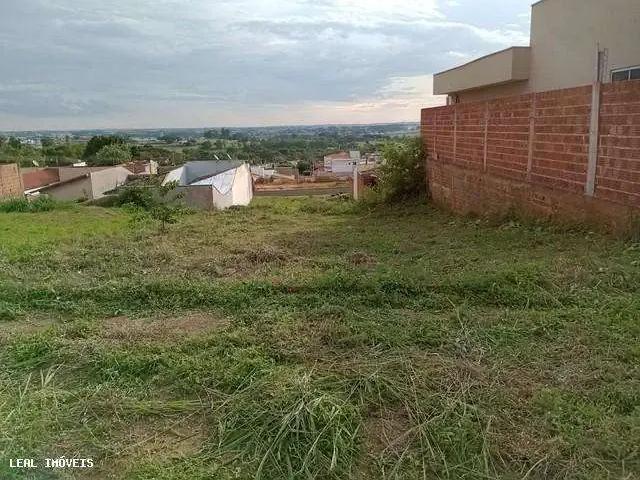 Terreno / Lote para Venda em Presidente Prudente/SP Parque Imperial