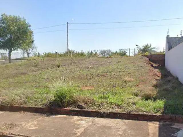 Terreno / Lote para Venda em Presidente Prudente/SP Parque Residencial Funada