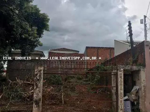 Terreno / Lote para Venda em Presidente Prudente/SP Residencial Anita Tiezzi