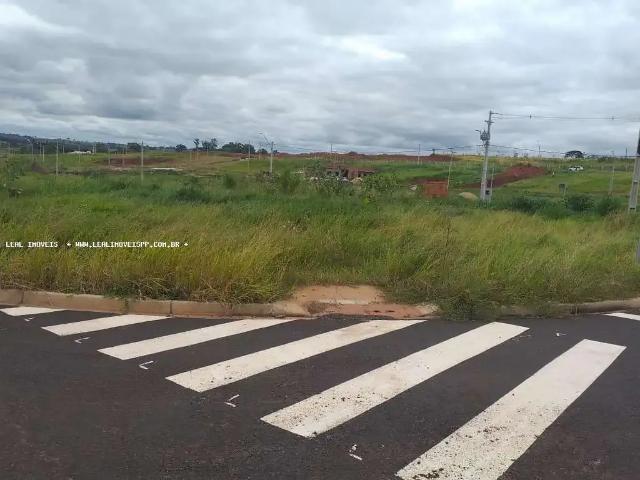 Terreno / Lote para Venda em Presidente Prudente/SP Residencial Alta Vista I