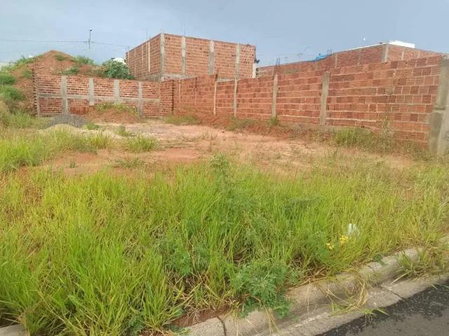 Terreno / Lote para Venda em Presidente Prudente/SP Residencial Alta Vista I