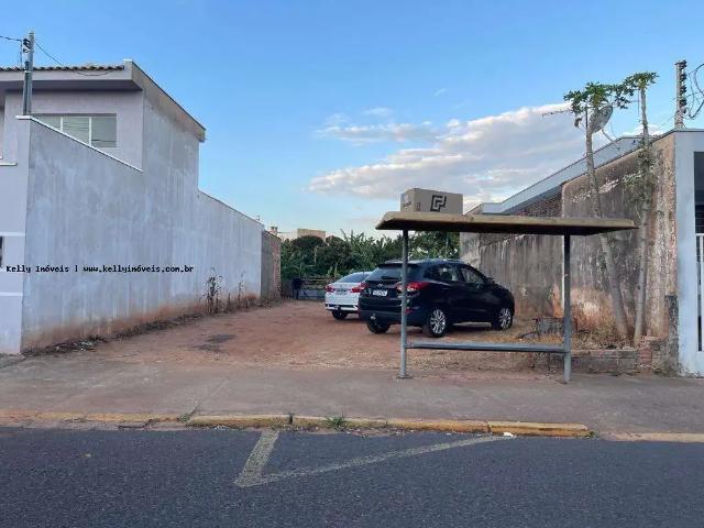 Terreno / Lote para Venda em Presidente Prudente/SP Vila Marina