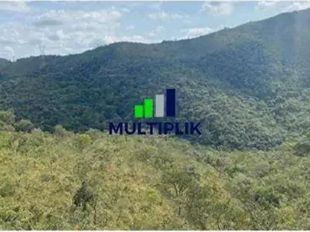 Terreno / Lote para Venda em Raposos/MG Centro