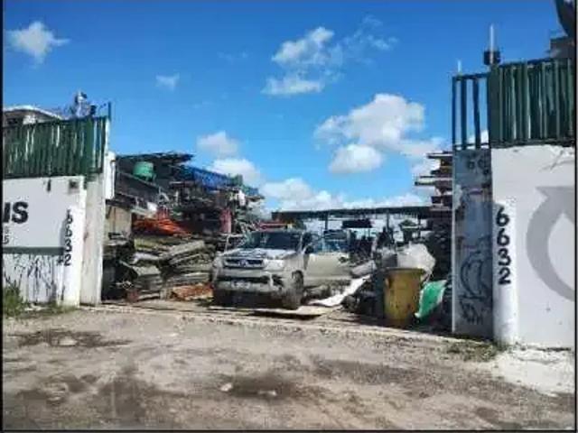 Terreno / Lote para Venda em Recife/PE Curado