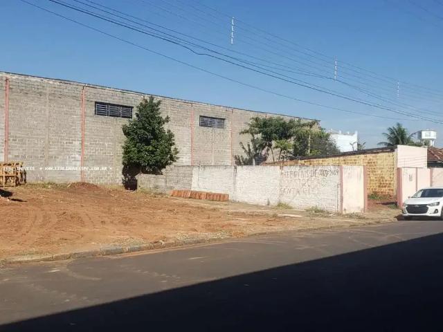 Terreno / Lote para Venda em Regente Feijó/SP Espigão