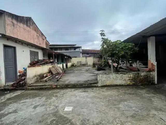 Terreno / Lote para Venda em Rio das Ostras/RJ Centro