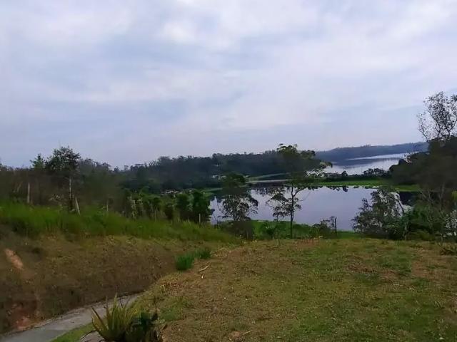 Terreno / Lote para Venda em Ribeirão Pires/SP Represa