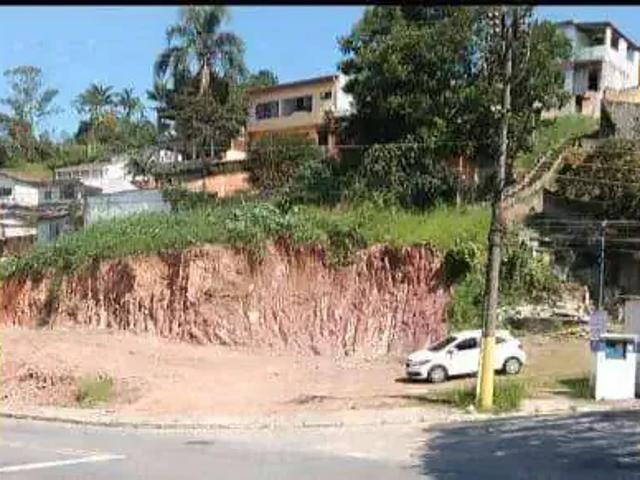 Terreno / Lote para Venda em Ribeirão Pires/SP Suíssa