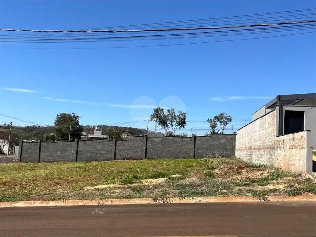 Terreno / Lote para Venda em Ribeirão Preto/SP Santa Martha