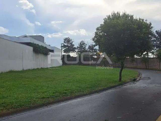 Terreno / Lote para Venda em São Carlos/SP Condomínio Residencial Quebec