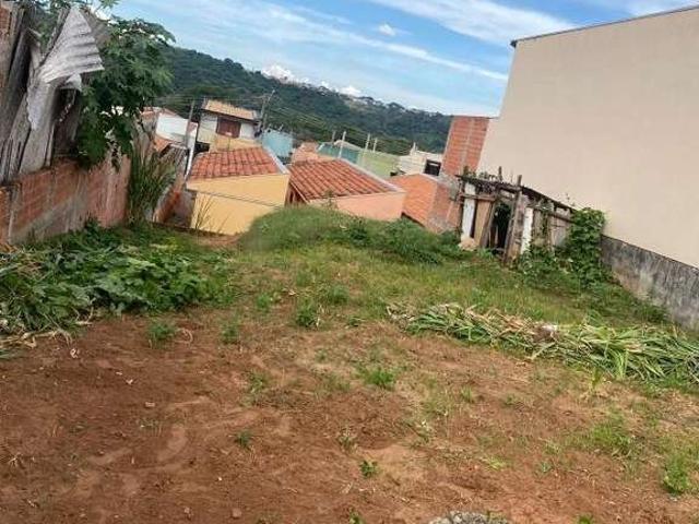 Terreno / Lote para Venda em São Carlos/SP Cidade Aracy