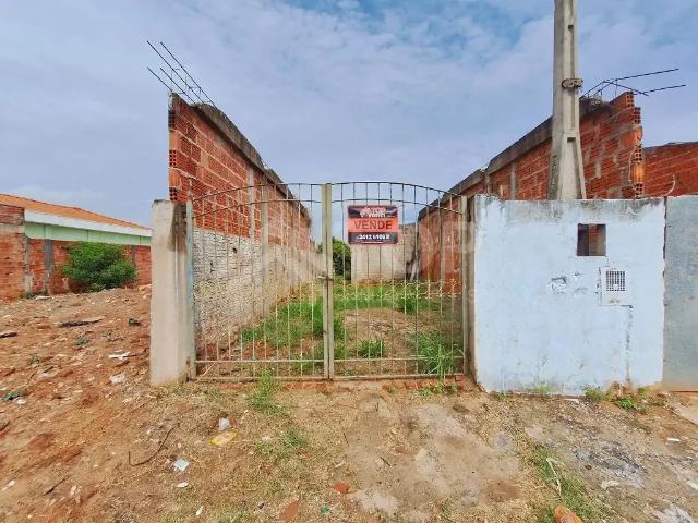 Terreno / Lote para Venda em São Carlos/SP Cidade Aracy